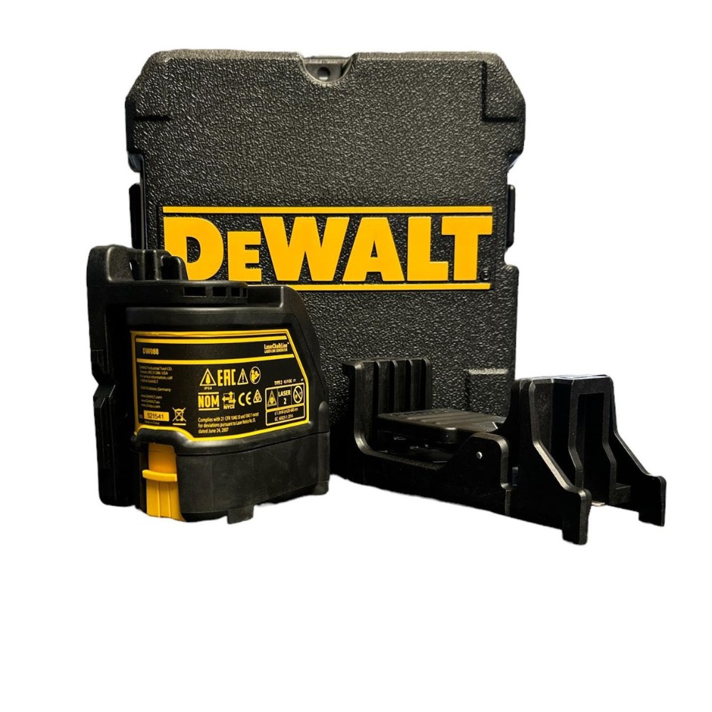 Pre-owned DeWalt DW088 Red Laser Level With Case - Own4Less